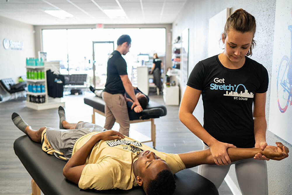 Neck Pain Relief: How Assisted Stretching Can Help